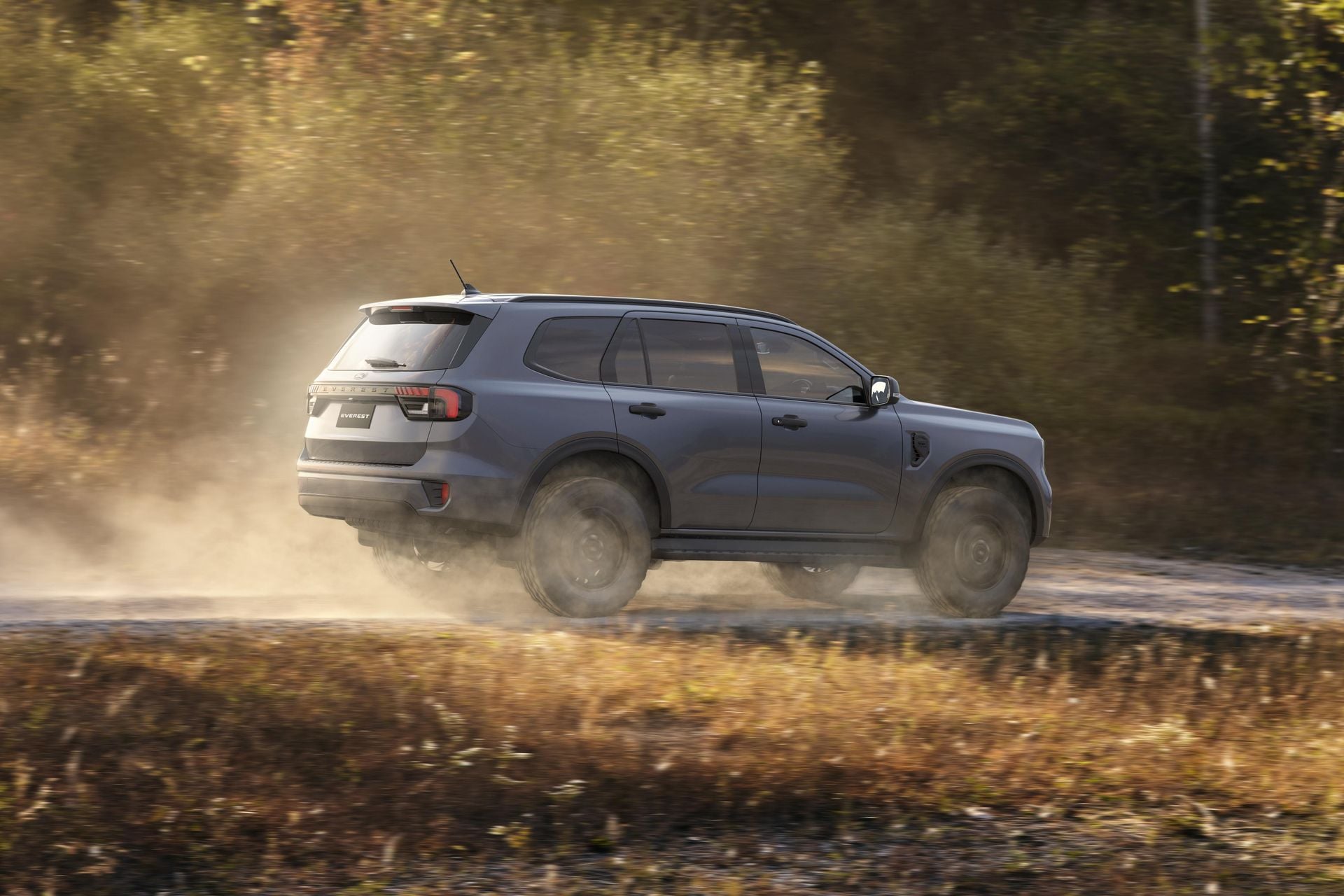 2026 Ford Everest gets new base engine, model grade | CarExpert