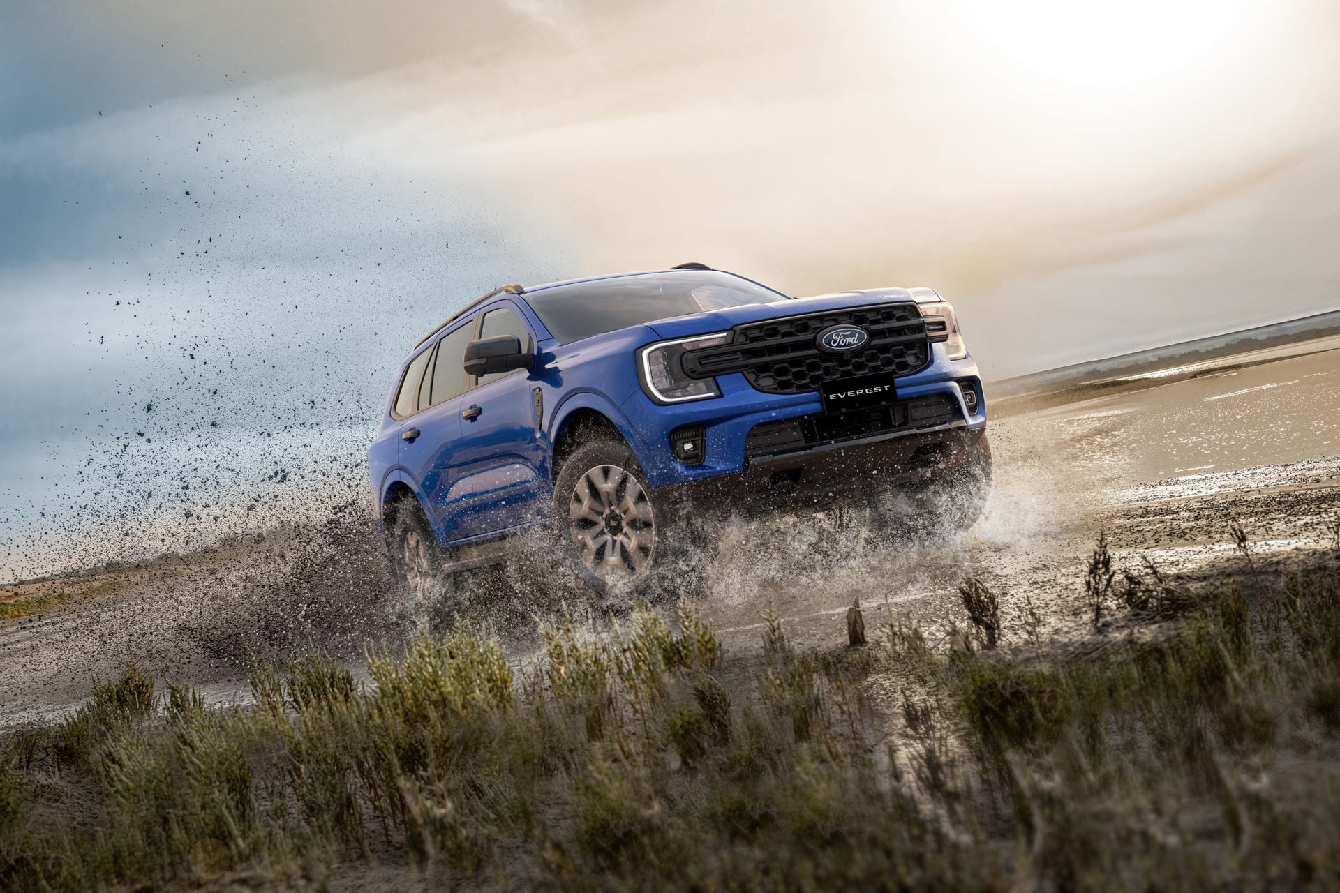 2026 Ford Everest gets new base engine, model grade | CarExpert