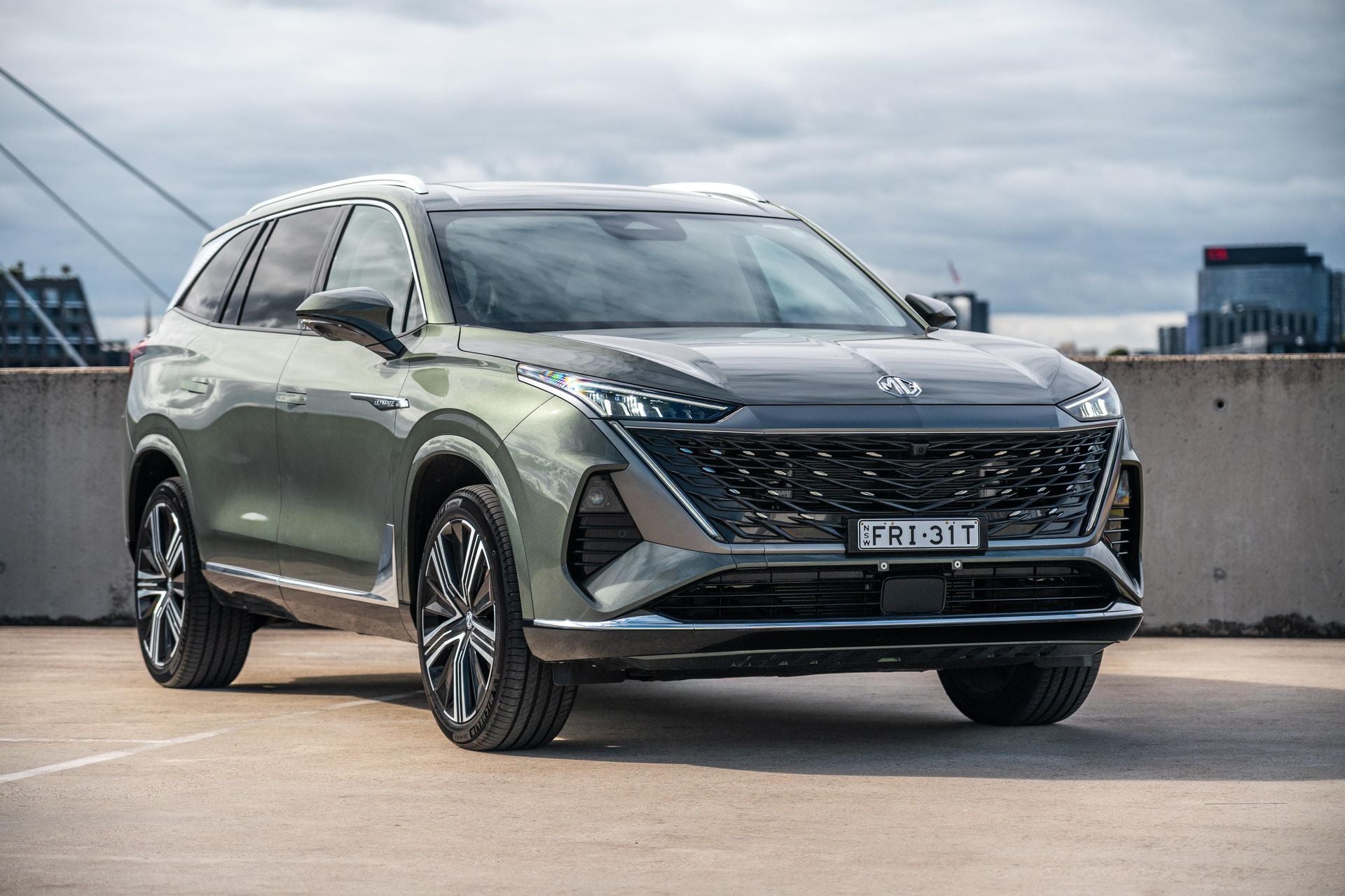 CarExpert's top five large SUV reviews of 2025 | CarExpert