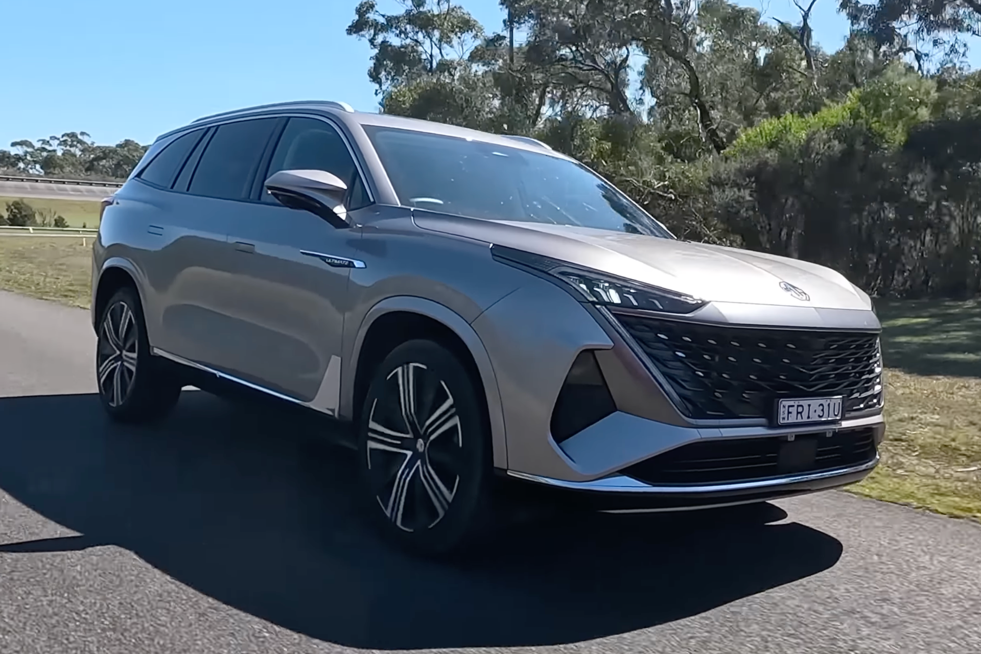 2026 MG QS review | CarExpert