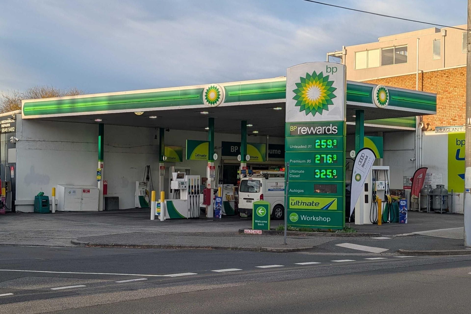 Fuel prices cut again in Australia after GST deal | CarExpert