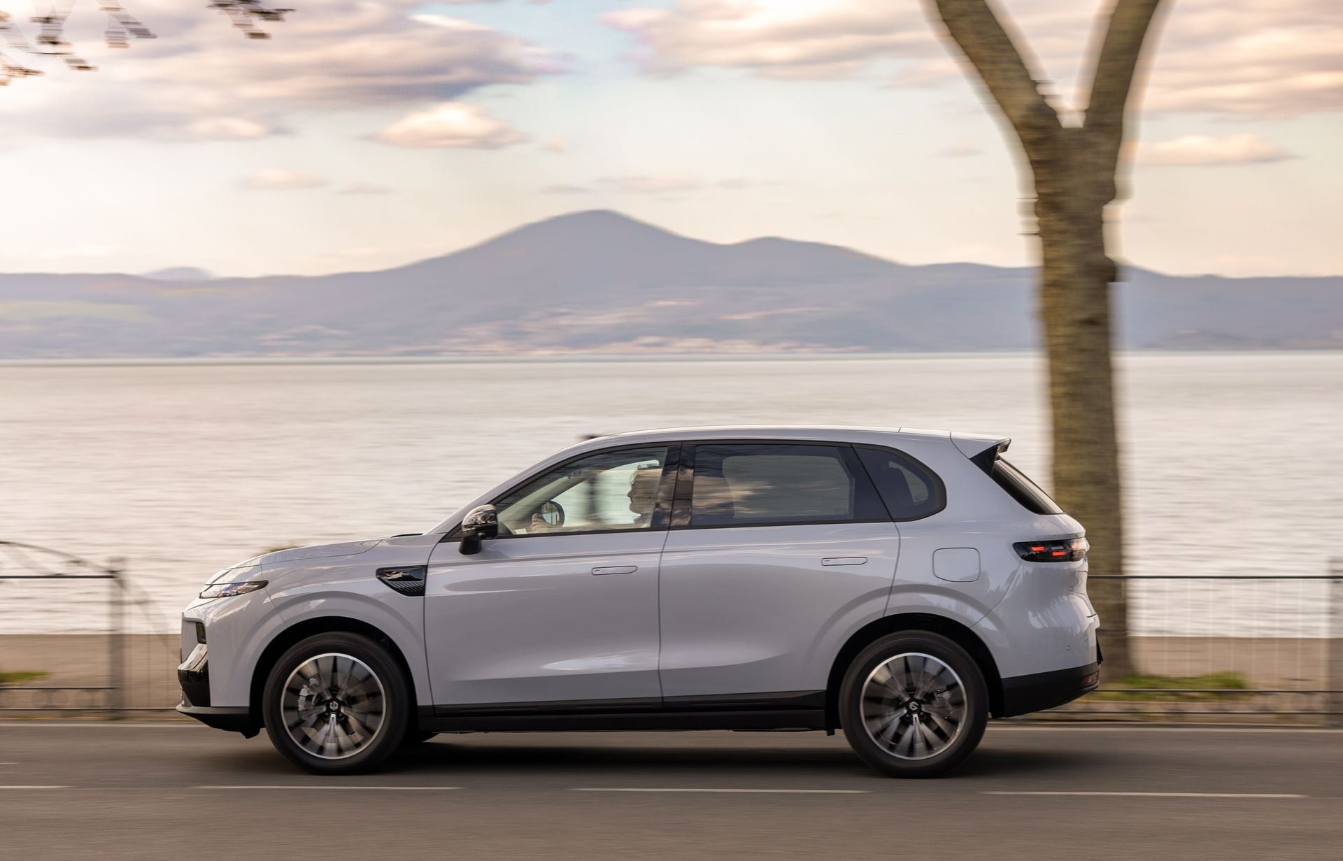 2026 Leapmotor B10 Hybrid EV prices: Chinese brand’s smallest EV in ...