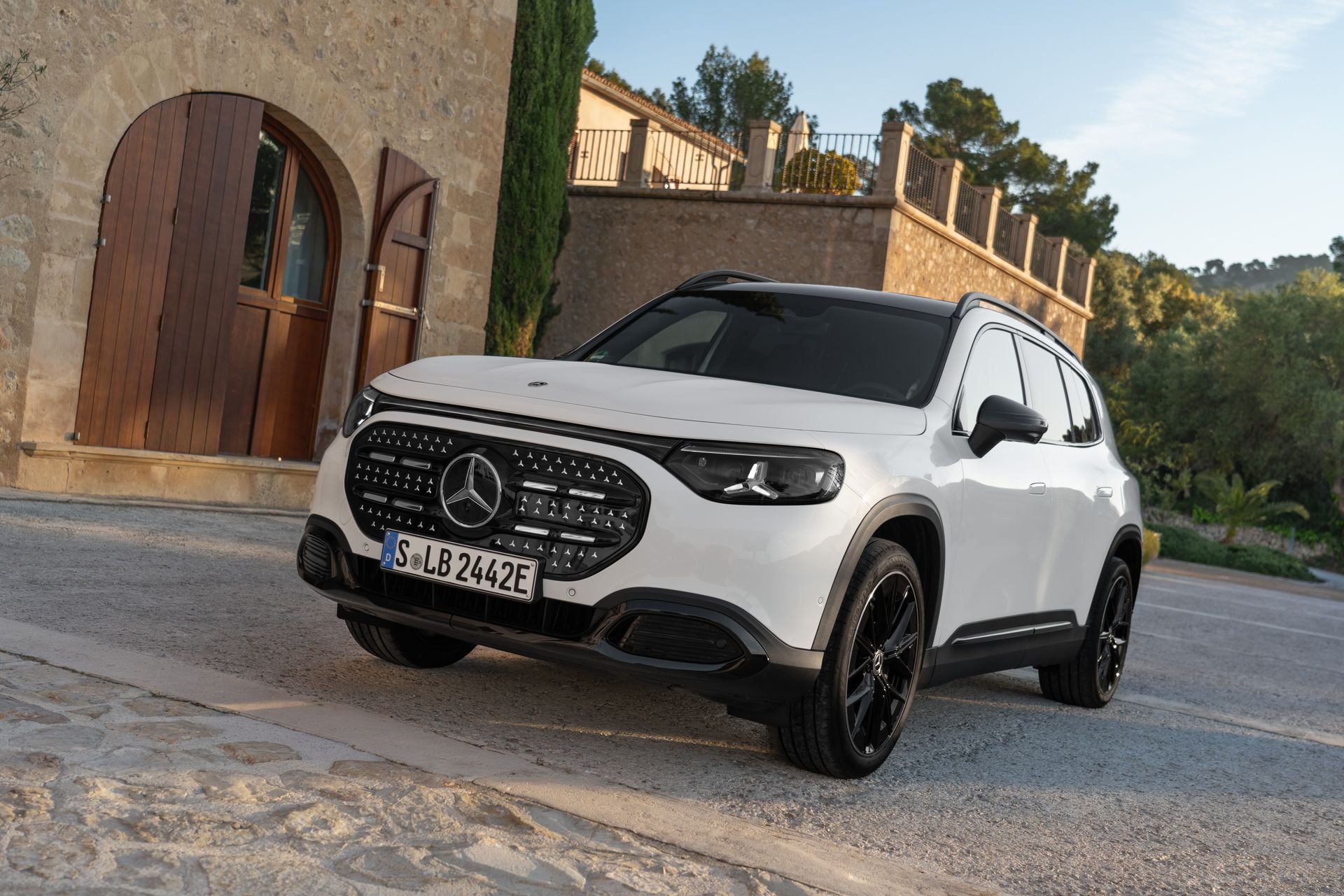 2026 Mercedes-Benz GLB Electric review: Quick drive | CarExpert
