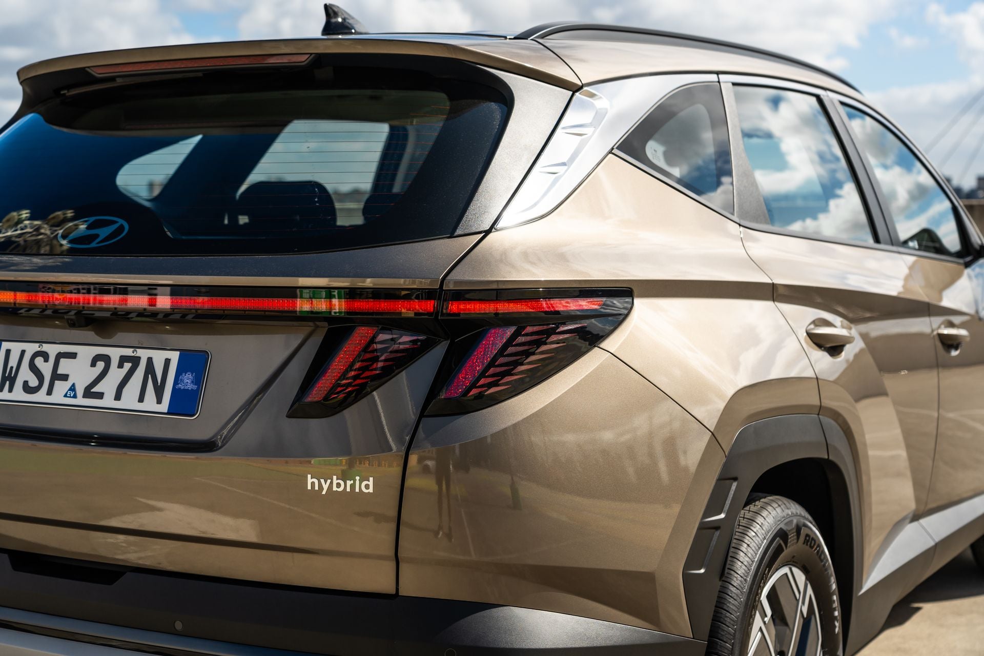 2026 Hyundai Tucson Hybrid FWD review | CarExpert