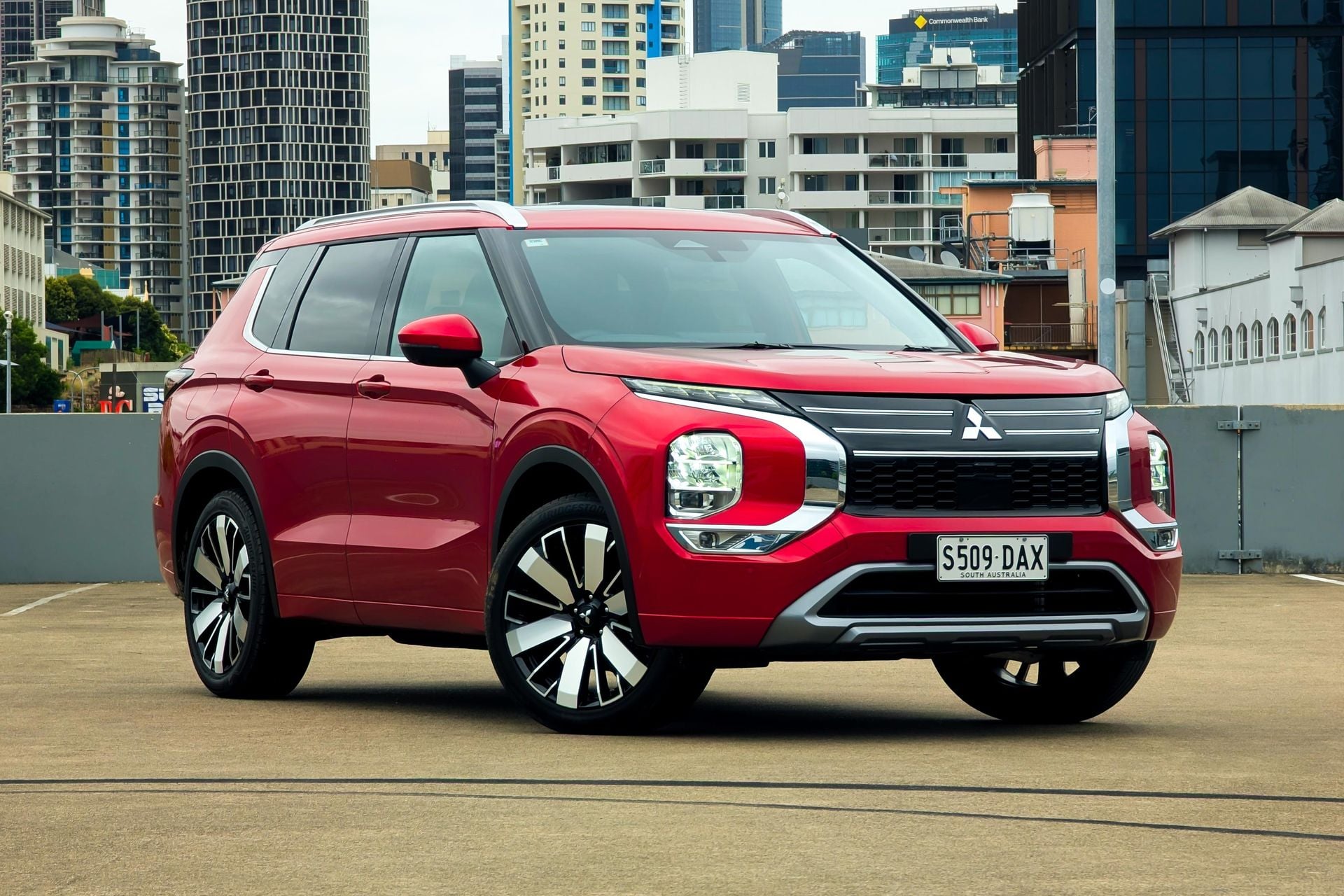 2026 Mitsubishi Outlander Exceed review | CarExpert