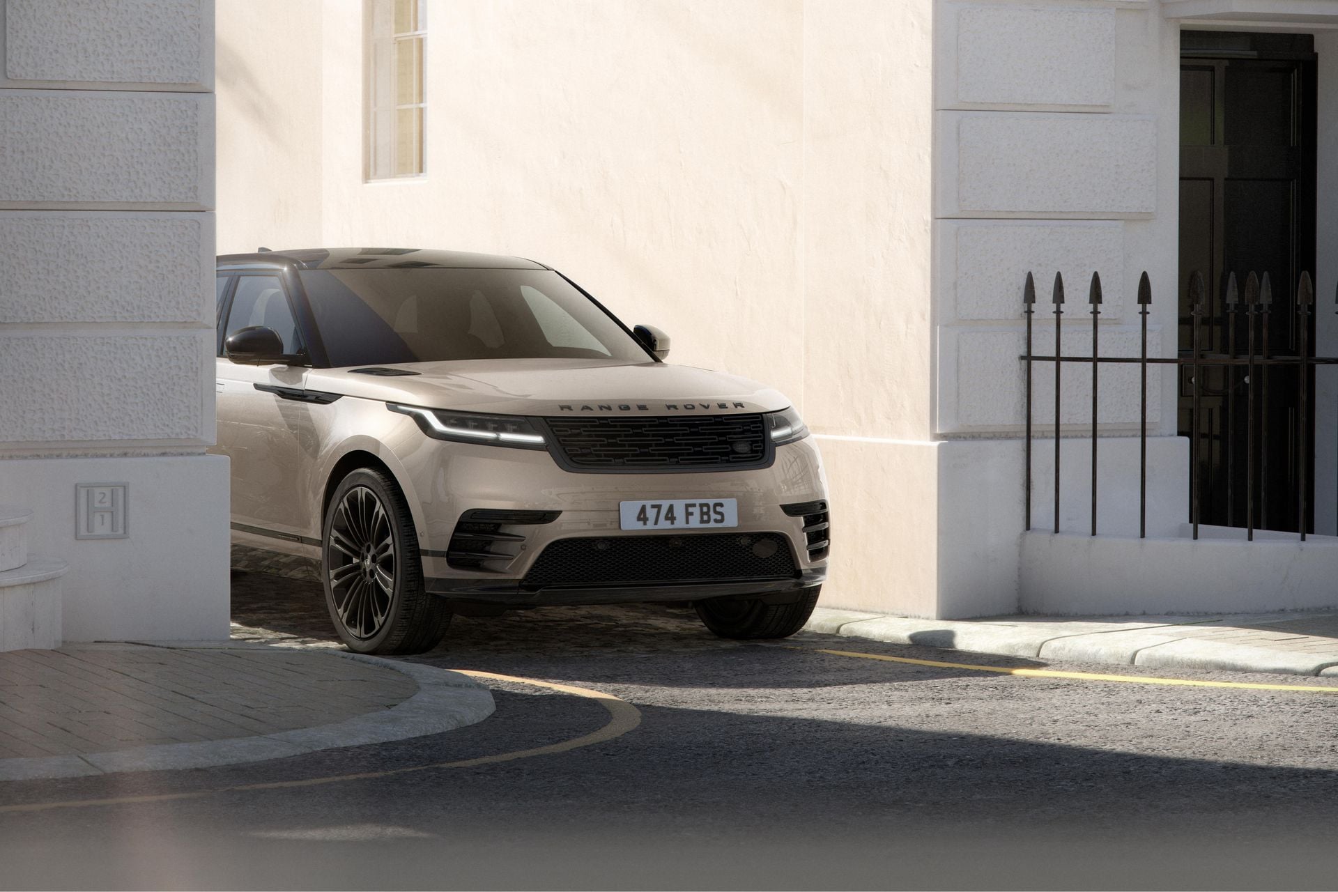 Range Rover Evoque, Velar get London-inspired special editions in ...