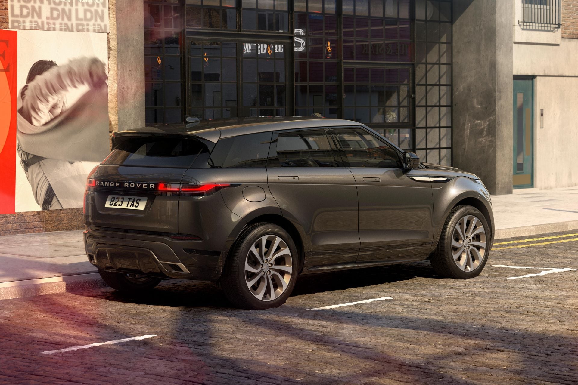Range Rover Evoque, Velar get London-inspired special editions in ...