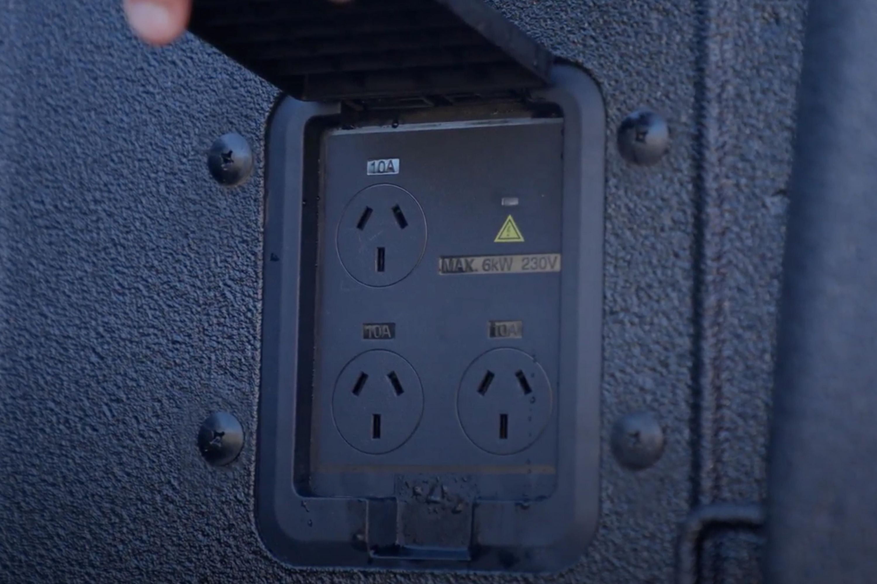 2025 BYD Shark 6 review: Quick drive | CarExpert