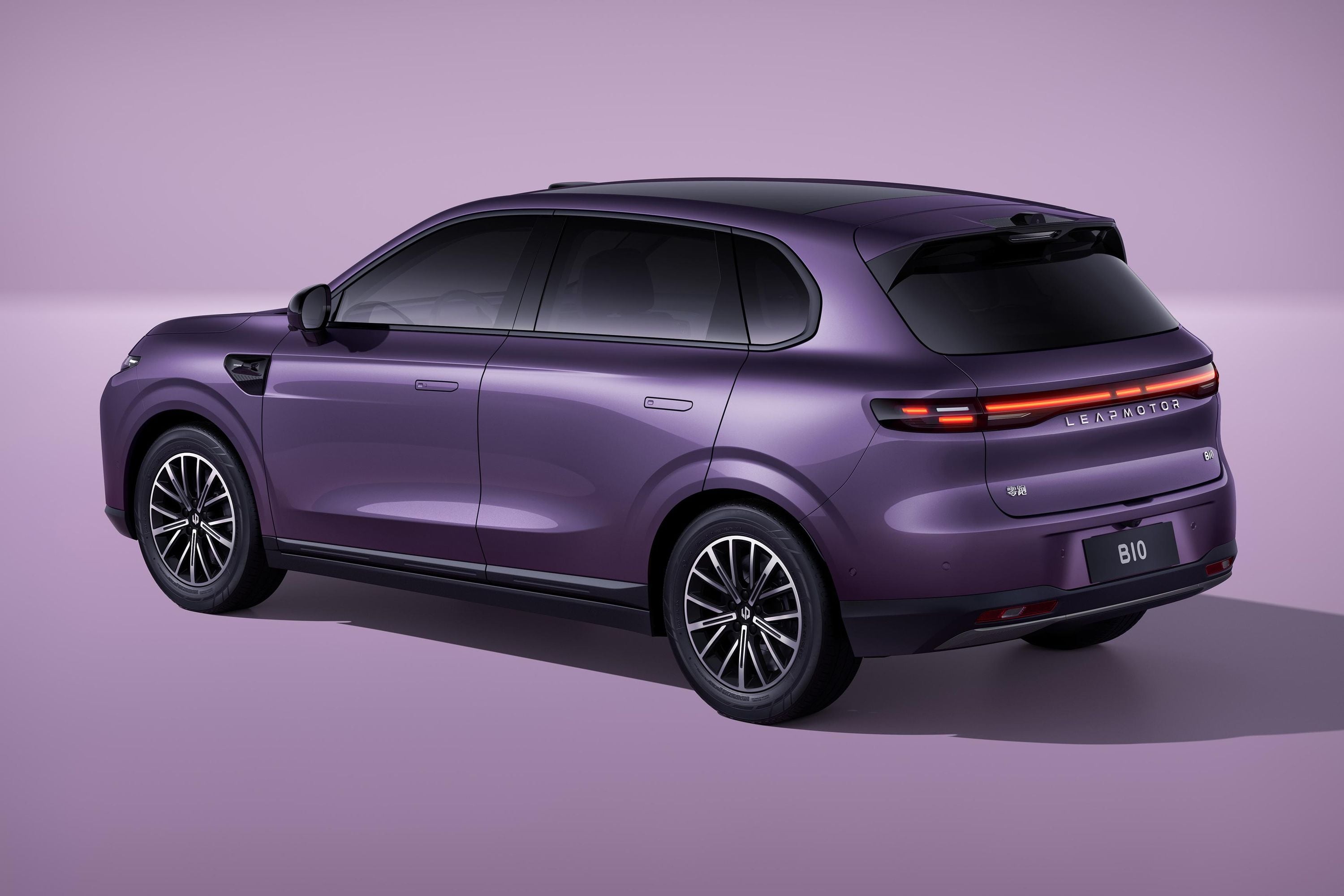 2025 Leapmotor B10 Affordable Electric SUV Coming To Australia Next