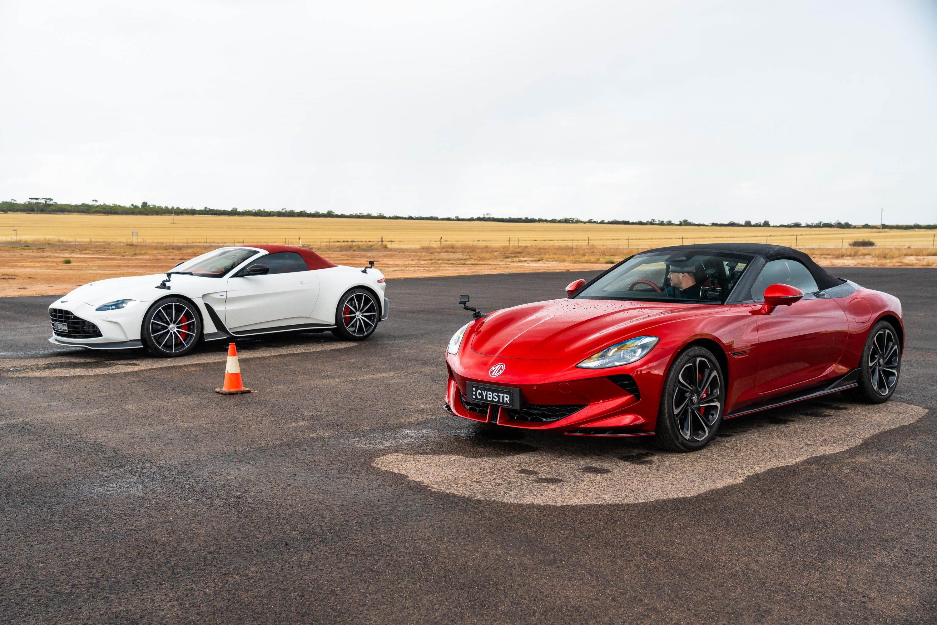 2025 MG Cyberster vs Aston Martin V12 Vantage drag race | CarExpert