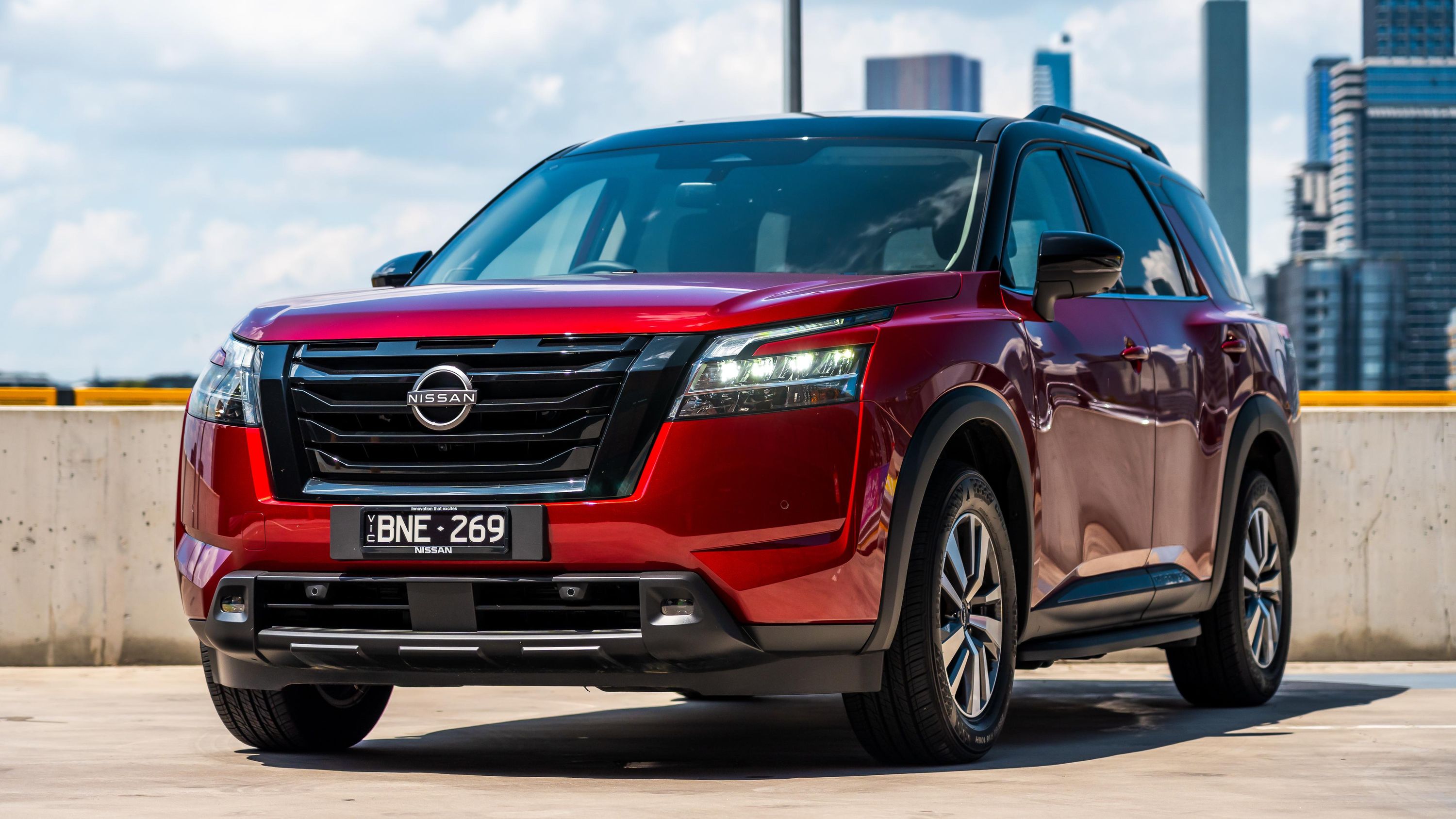 Nissan Pathfinder Rouge 2024