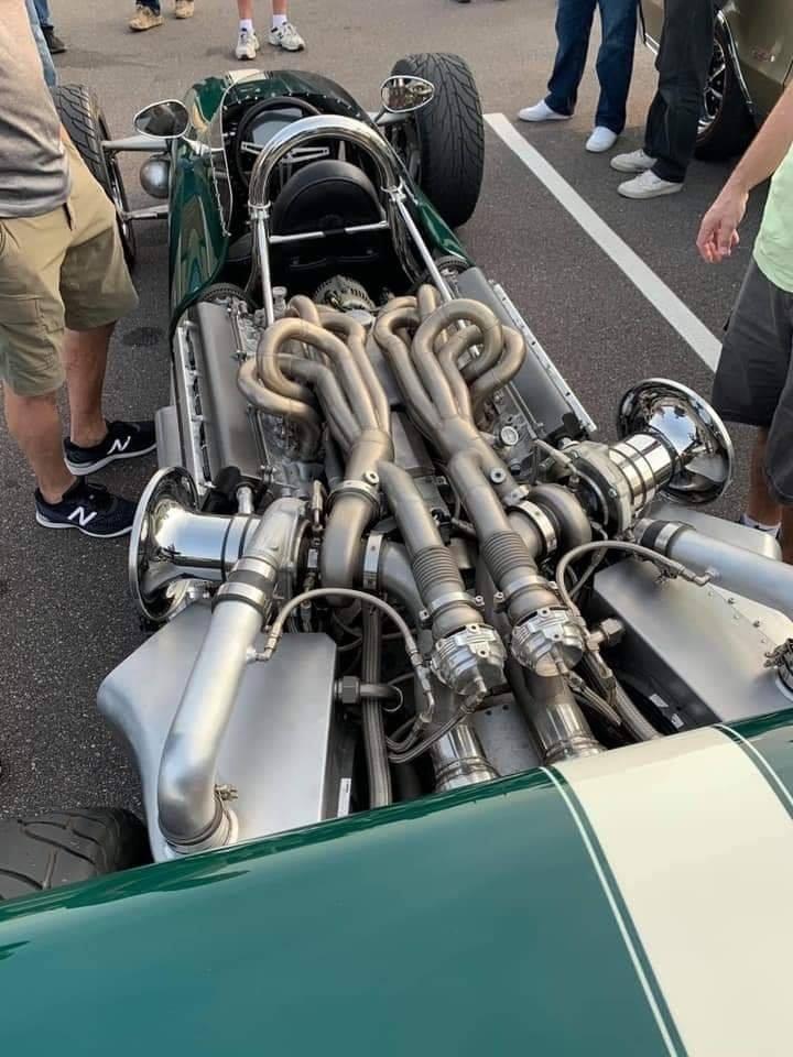 Toyota 4JZ? Mad man builds a twin-turbo V12 from two Toyota Supra ...