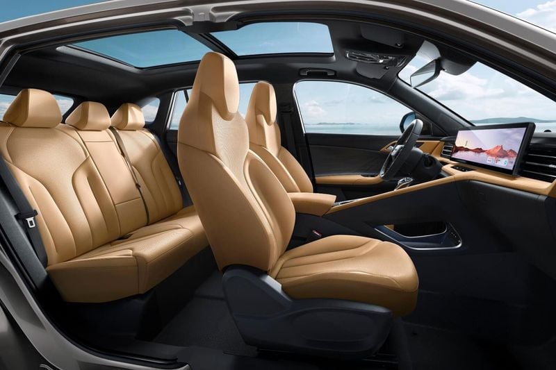 2025 MG HS: New RAV4 rival revealed, Australian timing confirmed ...