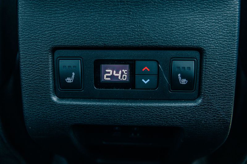 2024 Mitsubishi Outlander Reviews - Models & Range | CarExpert